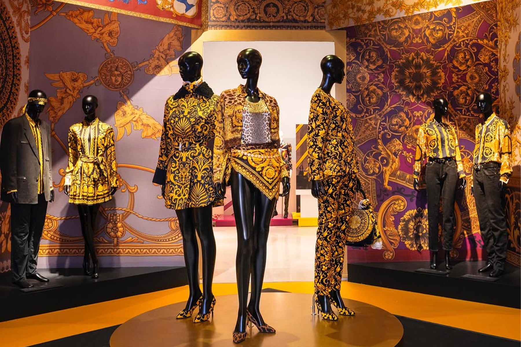 Gianni Versace Retrospective opens in London with UK’s largest vintage ...
