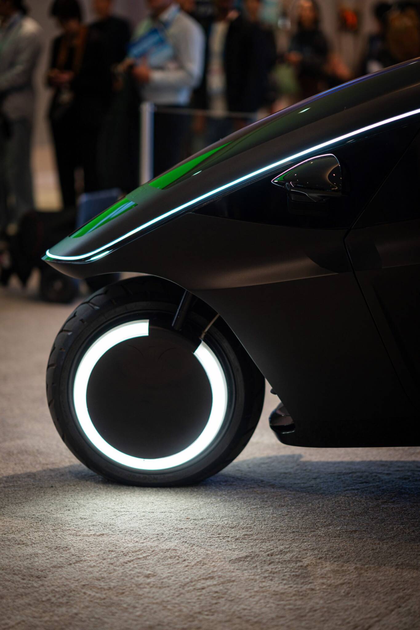 will.i.am unveiled TRINITY: AI-powered micromobility at CES 2026 - hube ...